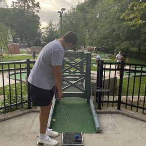 FRANKLIN SQUARE MINI GOLF - 57 Photos & 33 Reviews - 200 N 6th St ...
