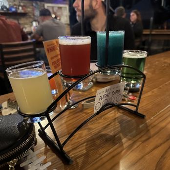 FROTH BREWING CO. - Updated June 2025 - 214 Photos & 116 Reviews - 700 ...