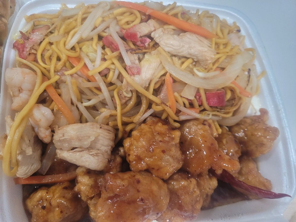 PEKING KITCHEN - 16 Photos & 77 Reviews - 1659 Hancock St, Quincy ...