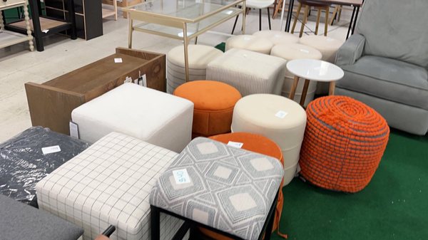 DAILY DEALZ - Updated October 2025 - 48 Photos & 11 Reviews - 7802 S ...