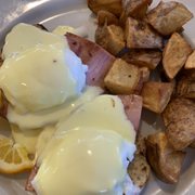 MAXI’S RESTAURANT - 71 Photos & 117 Reviews - Diners - 47 N Main St ...