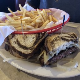 REECECLIFF FAMILY DINER - Updated July 2025 - 143 Photos & 154 Reviews ...