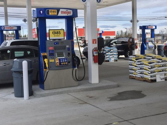 MEIJER EXPRESS GAS STATION - Updated June 2026 - 16 Photos - 1241 M 32 ...