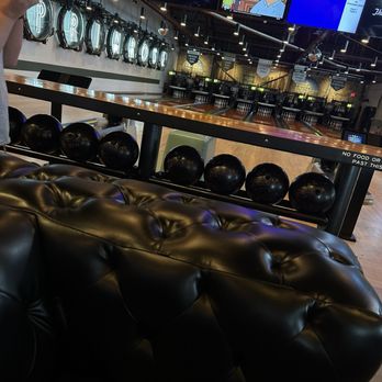 PRIMROSE LANES - Updated January 2025 - 422 Photos & 106 Reviews - 400 ...