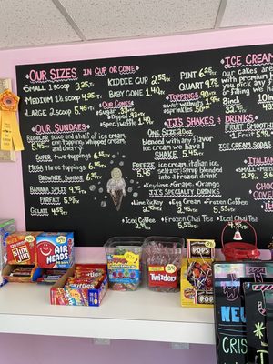 JJ SCOOPS - Updated December 2024 - 32 Photos & 51 Reviews - 1 Main St ...