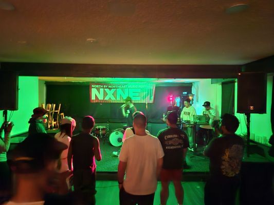 SMITH SOCIAL HOUSE - Updated December 2025 - 25 Photos - 171 College St ...