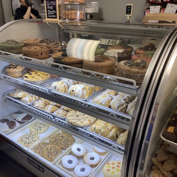 MORETTI BAKERY - Updated November 2025 - 105 Photos & 96 Reviews - 640 ...