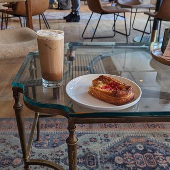 HELLO DARLING - Updated July 2024 - 135 Photos & 62 Reviews - 1610 ...