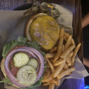 SHORES INN FOOD & SPIRITS - 117 Photos & 203 Reviews - 23410 Greater ...