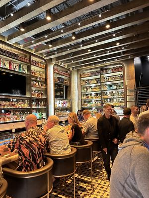 WARREN - NAPLES - Updated April 2025 - 126 Photos & 86 Reviews - 111 ...