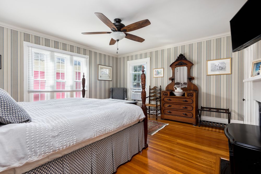 AMELIA PAYSON HOUSE BED AND BREAKFAST - Updated December 2025 - 16 ...