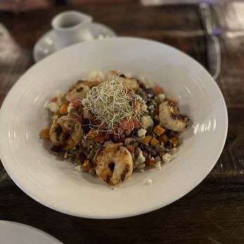 LOCAL AND COMPANY FOOD+DRINK - Updated August 2024 - 222 Photos & 176 ...