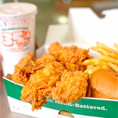 SOUTHERN CLASSIC CHICKEN - Updated October 2025 - 41 Photos & 16 ...