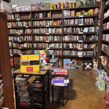 HOUSTON BOOK WAREHOUSE - Updated October 2025 - 41 Photos & 16 Reviews ...