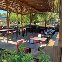 LARDO - Updated December 2025 - 1886 Photos & 1474 Reviews - 1212 SE ...