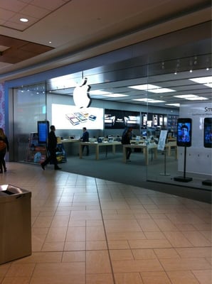 APPLE CHINOOK CENTRE - Updated November 2025 - 66 Reviews - 6455 ...