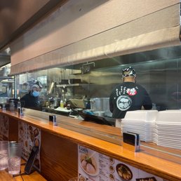 MONTA JAPANESE NOODLE HOUSE - Updated July 2025 - 4403 Photos & 3513 ...