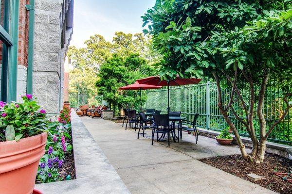 LACLEDE GROVES SENIOR LIVING COMMUNITY - Updated December 2025 - 723 S ...