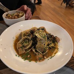 HOME - Updated July 2025 - 558 Photos & 348 Reviews - 3101 N Main St ...