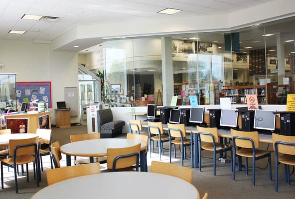 ELMONT MEMORIAL LIBRARY - Updated December 2025 - 33 Photos & 39 ...