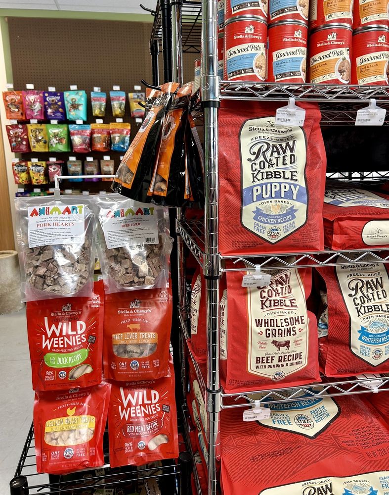 ANIMART - LAKE MILLS PET STORE - Updated May 2025 - 809 N Main St, Lake ...