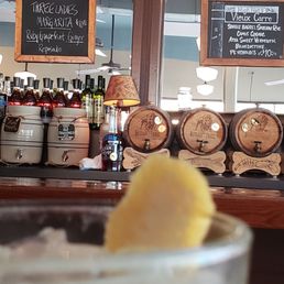 HIGH HAT CAFE - Updated May 2025 - 847 Photos & 693 Reviews - 4500 ...