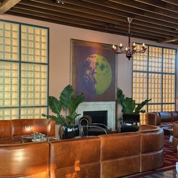 MOONLIGHT - Updated April 2025 - 67 Photos & 20 Reviews - 800 Rankin St ...