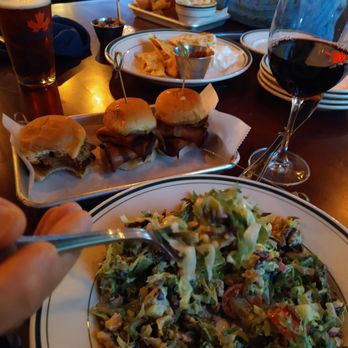 TWO NINES KITCHEN AND BAR - Updated December 2025 - 27 Photos & 12 ...