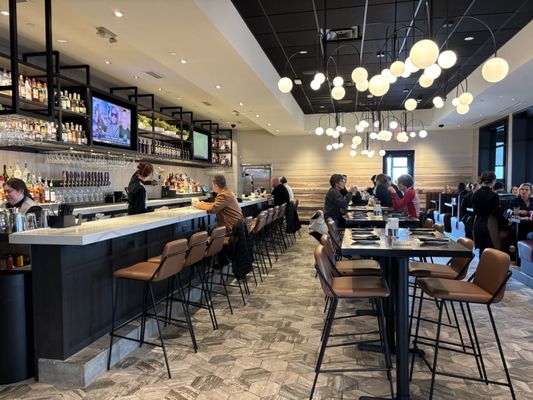 COOPER’S HAWK WINERY & RESTAURANTS- KANSAS CITY - NORTHLAND, MO ...