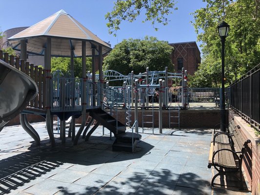 HESTER STREET PLAYGROUND - Updated December 2025 - 49 Photos - Chrystie ...