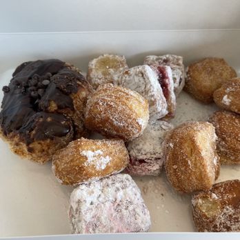 PARLOR DOUGHNUTS - Updated January 2025 - 47 Photos & 25 Reviews - 1109 ...