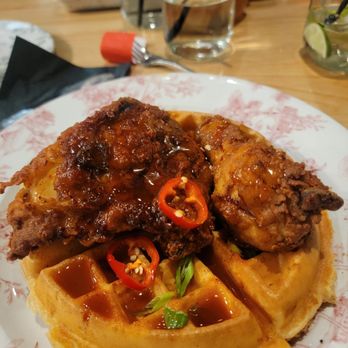 SOUTHERN KIN COOKHOUSE - Updated April 2025 - 1608 Photos & 1413 ...