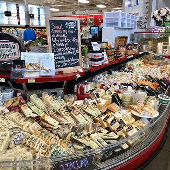 UPTOWN GROCERY - Updated October 2025 - 244 Photos & 133 Reviews - 9515 ...