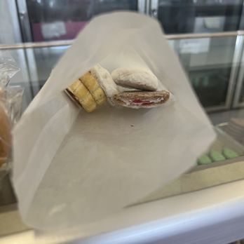 FORTUNE BAKERY - Updated December 2025 - 603 Photos & 519 Reviews - 700 ...