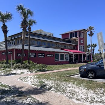 CANDYMAKER - Updated December 2025 - 101 Photos & 90 Reviews - 1771 ...