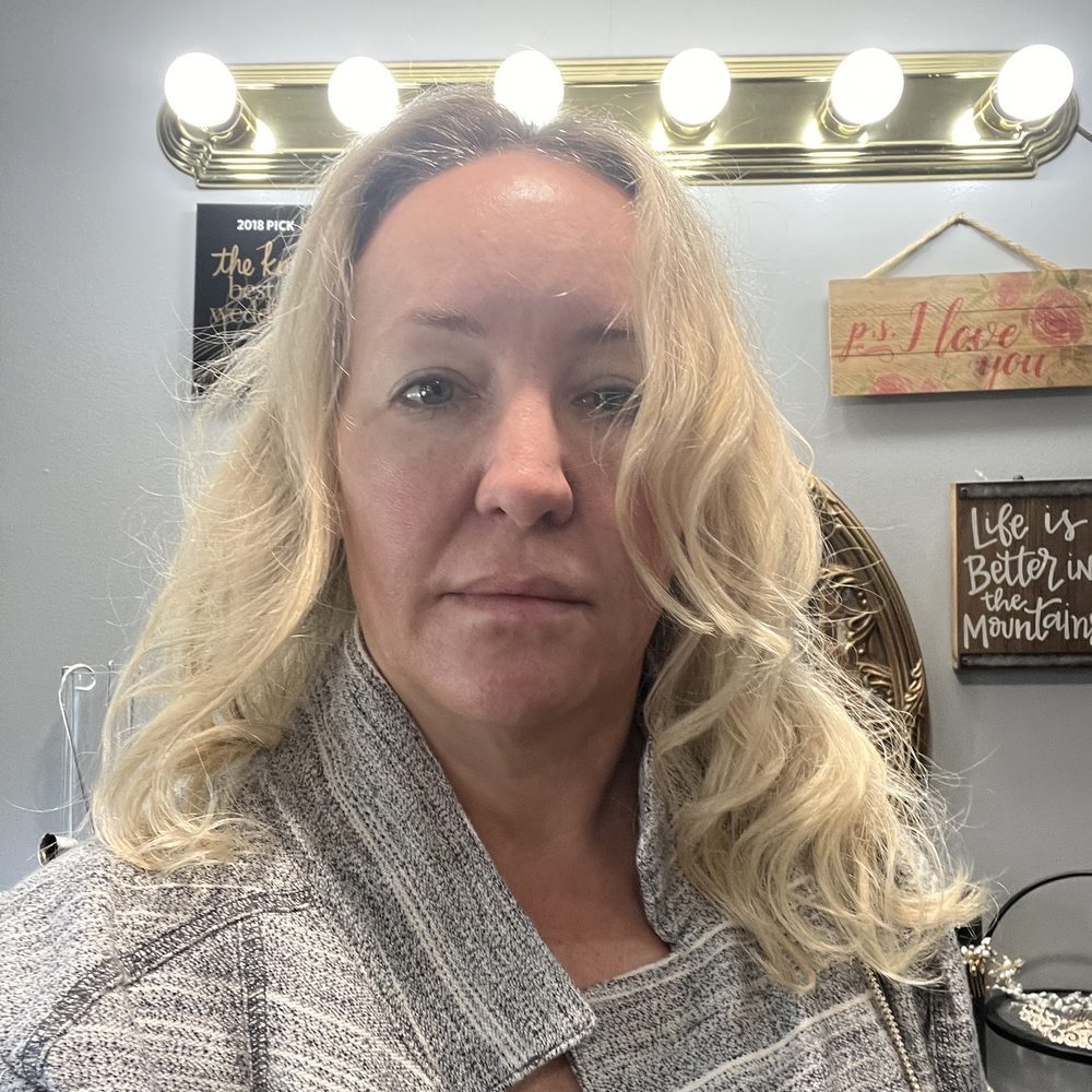 Colette Stern's Instagram, Twitter & Facebook on IDCrawl