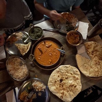 CAFE MAHARANI - Updated June 2024 - 2184 Photos & 1861 Reviews - 2509 S ...