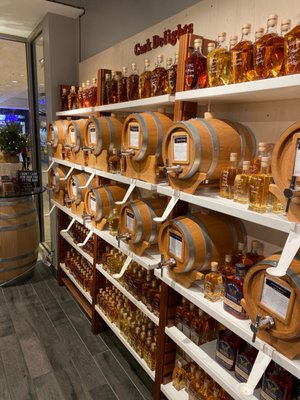 SPIRITS AND SPICE - Updated October 2025 - 29 Photos & 26 Reviews - 835 ...