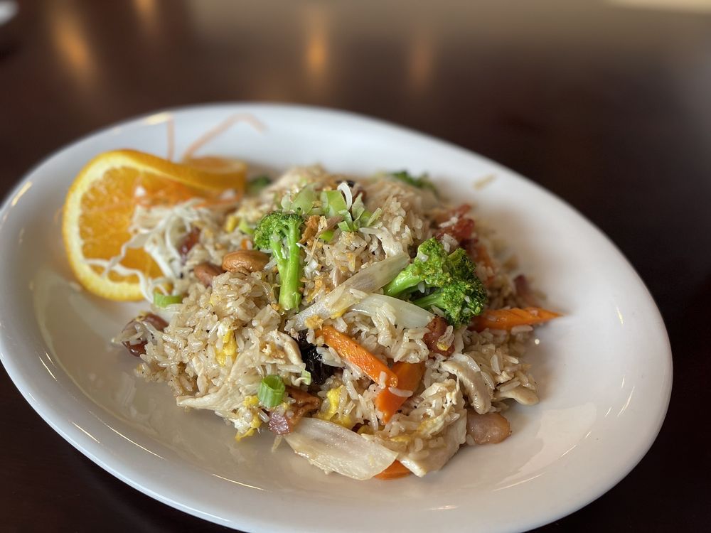 CHADA THAI RESTAURANT - Updated July 2025 - 215 Photos & 148 Reviews ...