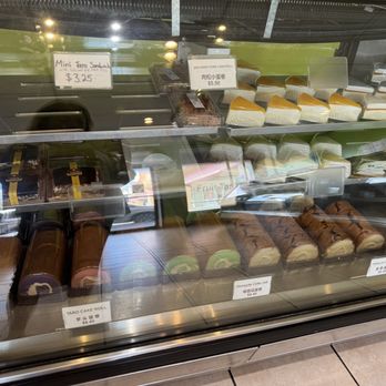 FORTUNE STAR BAKERY - Updated December 2025 - 218 Photos & 105 Reviews ...