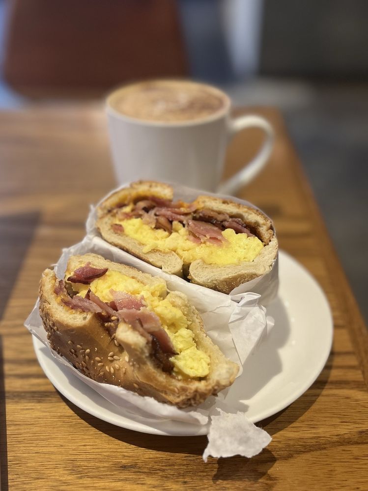 METROPOLITAN COFFEE - Updated December 2025 - 61 Photos & 41 Reviews ...