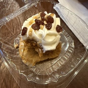 LLOYD’S CARROT CAKE - Updated December 2025 - 203 Photos & 263 Reviews ...