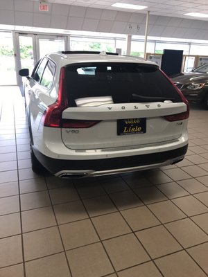 VOLVO CARS LISLE - Updated November 2025 - 148 Reviews & 25 Photos ...