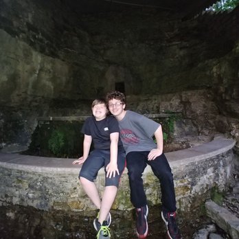 MAGNETIC SPRINGS - Updated December 2025 - 21 Photos - Magnetic Dr ...