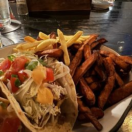 SQUARE PEG - Updated November 2025 - 237 Photos & 302 Reviews - 51 ...