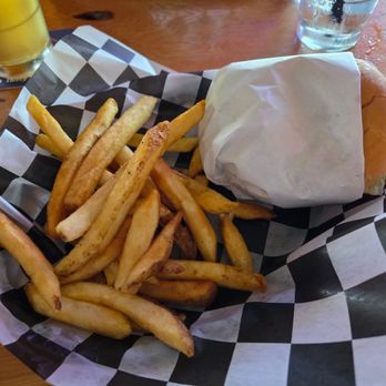 RORY’S OF EDMONDS BAR & GRILL - Updated October 2025 - 138 Photos & 352 ...