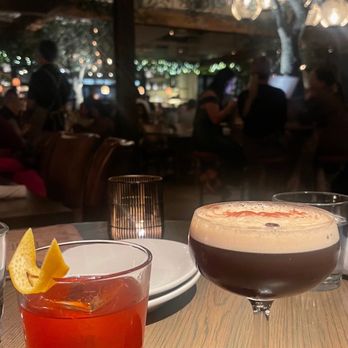 ABA - Updated December 2024 - 4321 Photos & 1743 Reviews - 302 N Green ...