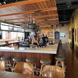 HULA’S MODERN TIKI - HIGH STREET - Updated September 2025 - 660 Photos ...