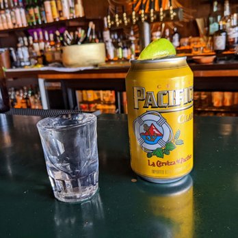 CLUB TEE GEE - Updated July 2025 - 81 Photos & 213 Reviews - 3210 ...