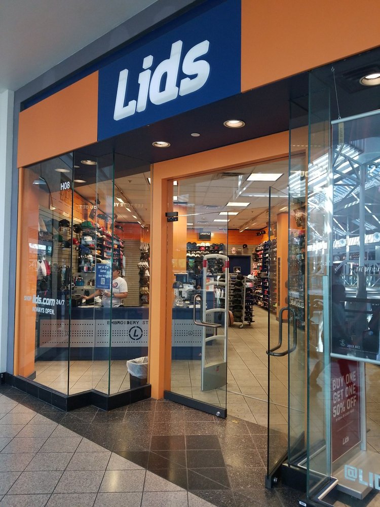 LIDS - Updated October 2025 - 3333 W Touhy Ave, Lincolnwood, Illinois ...